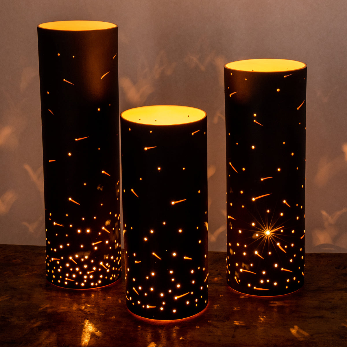 Shooting Star Lantern (Electric) – Tabbatha Henry